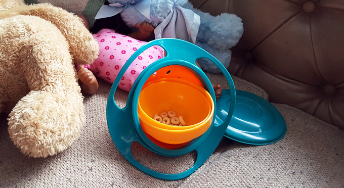 The Easy Way To Prevent Spills When Toddlers Are Snacking - Simply Good ...